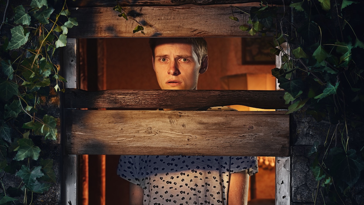 Paul Haslinger Scores Somewhere Boy | Faber Music